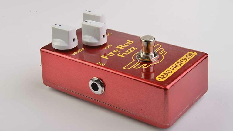 Analizamos el Mad Professor Fire Red Fuzz